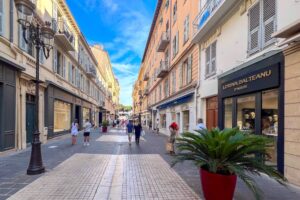 Shopping in Nice: Guide to markets, malls and boutiques | Nice & Beyond