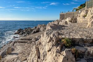 Scenic coastal walk from Nice to Villefranche-sur-Mer: Route + map ...