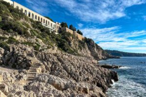 Scenic coastal walk from Nice to Villefranche-sur-Mer: Route + map ...